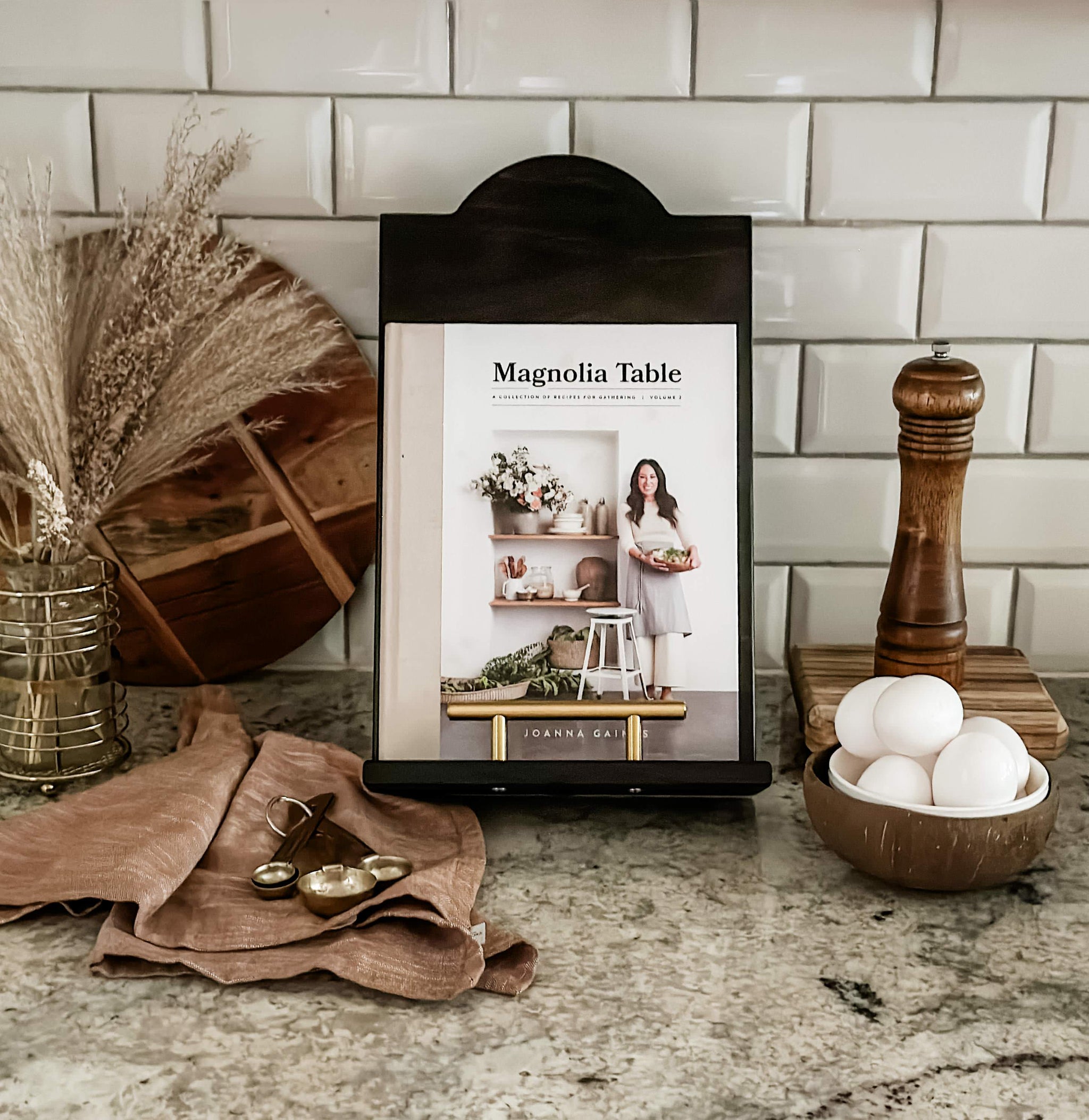 Clean and Simple Minimalist Black Cookbook Holder – Josephine Thomas Home